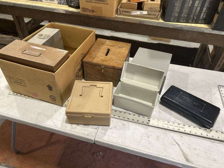 Files boxes, collection box, locking box - Legacy Auction Company