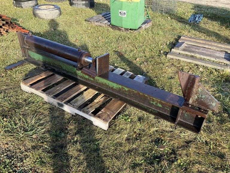 3-point log splitter - Legacy Auction Company