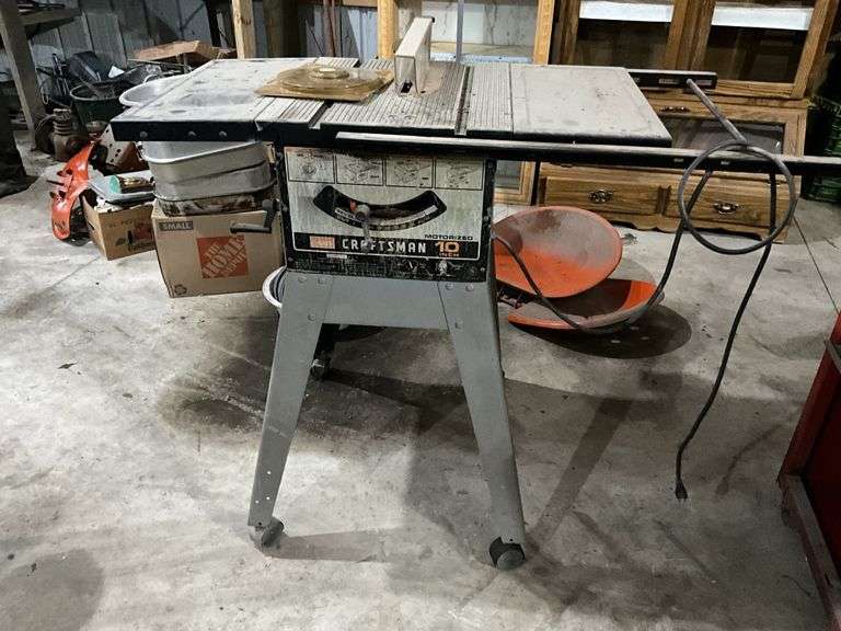 Craftsman 10" table saw - Legacy Auction Company