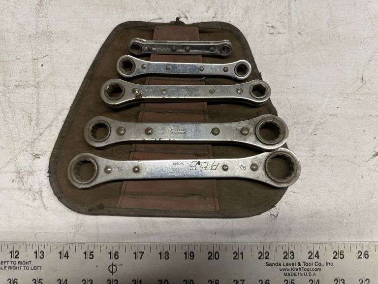 Mac Standard ratcheting box wrench set - Legacy Auction Company