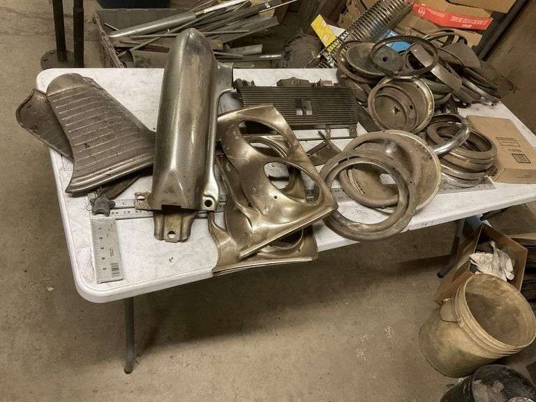 Vintage Car bezels and parts - Legacy Auction Company