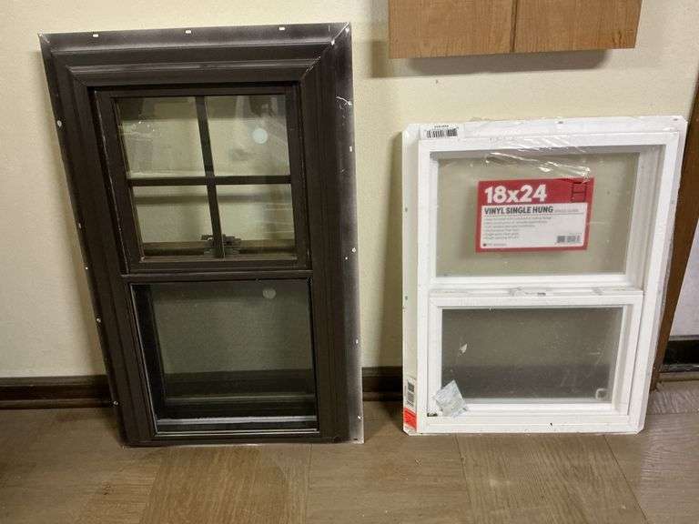18 x 24 vinyl single hung window, 18 x 30 window - Legacy Auction Company