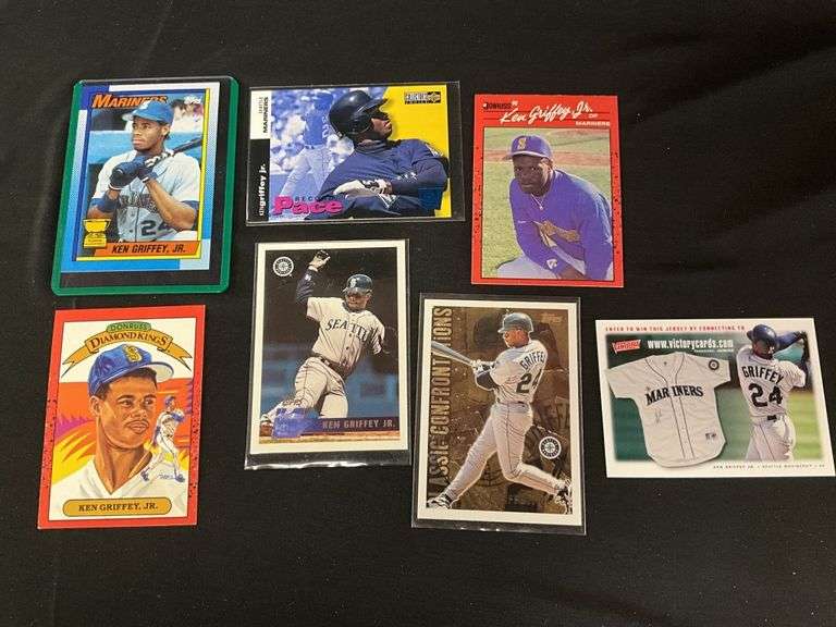 7 Ken Griffey, Jr. Seattle Mariners cards. - Legacy Auction Company