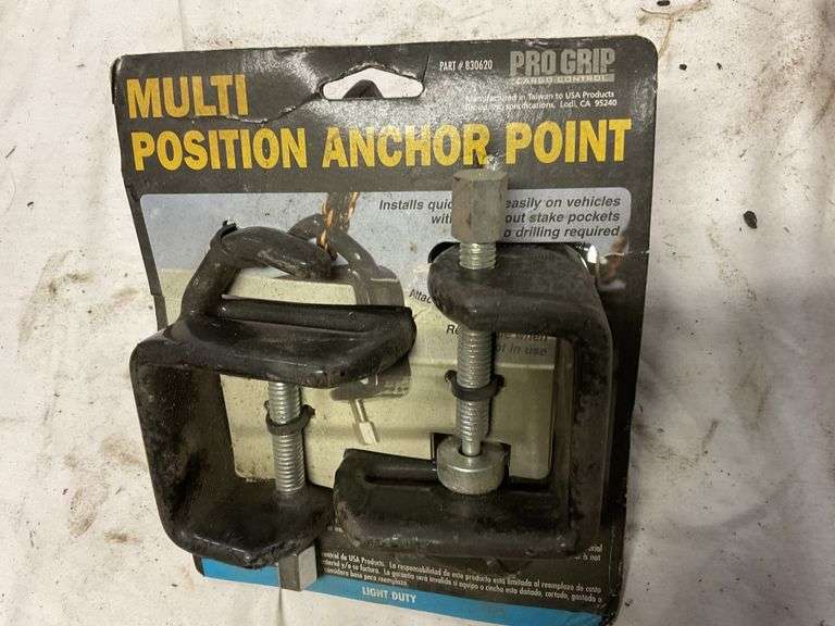 Multi position anchor points and amber light - Legacy Auction Company