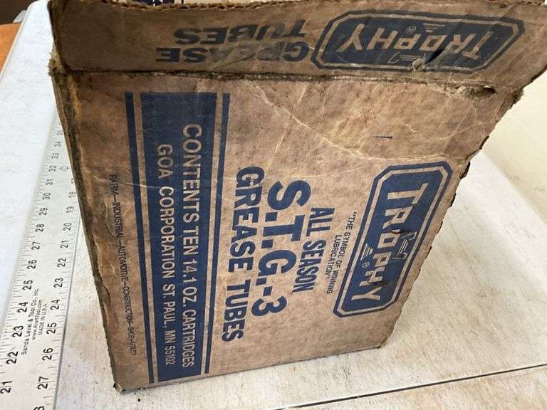 11 Trophy grease tubes - Legacy Auction Company