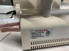 Singer pro finish surger - Legacy Auction Company