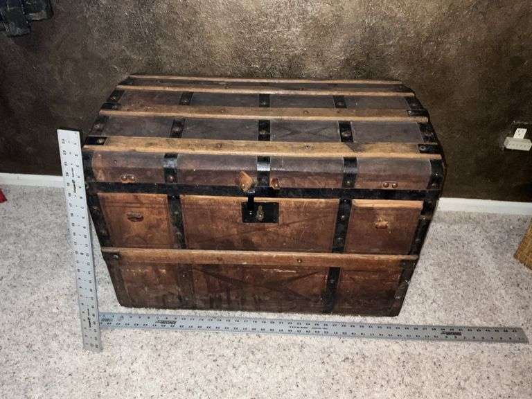 Antique trunk - Legacy Auction Company