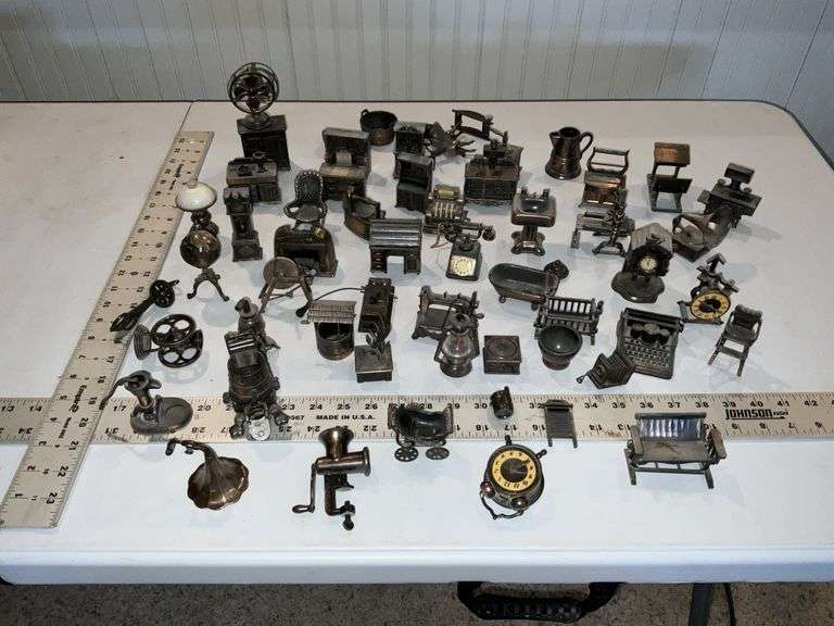 Durham Industries metal miniatures - Legacy Auction Company