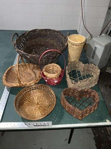 Assorted baskets - Legacy Auction Company