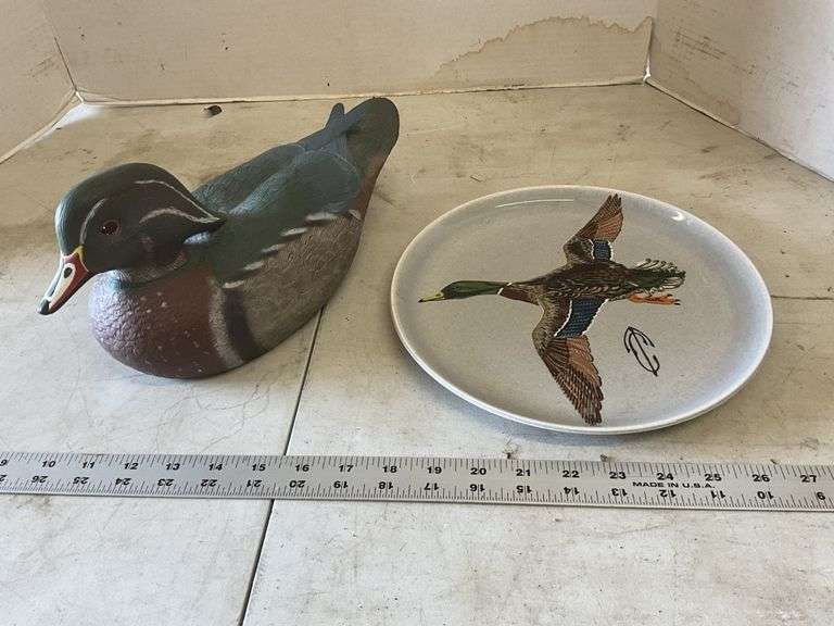 Russel Wright duck plate, ceramic duck decoy - Legacy Auction Company