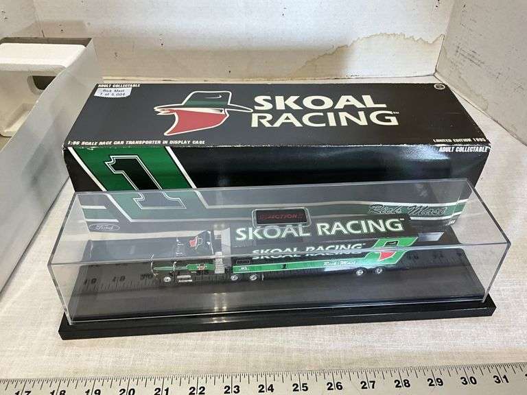 Skoal Racing race car transporter 1/96 scale - Legacy Auction Company