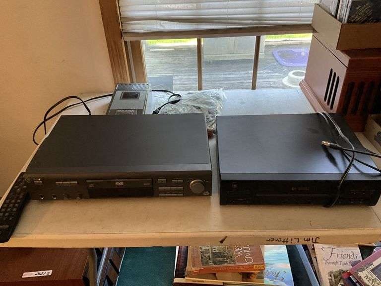 GE DVD player, VCR - Legacy Auction Company