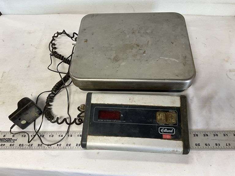 Electric scale - Legacy Auction Company