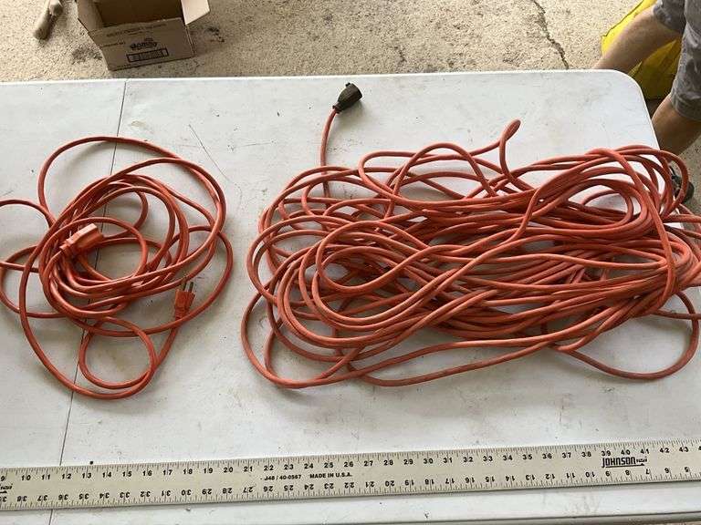 2 drop cords - Legacy Auction Company