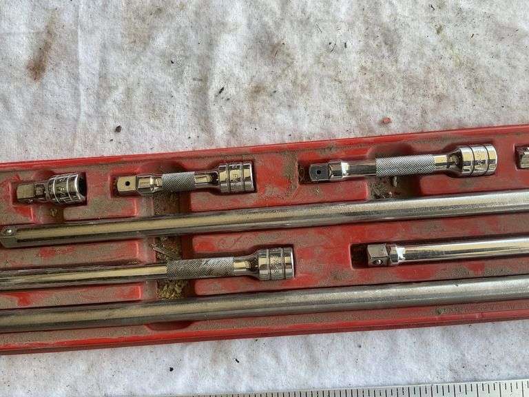 Snap On 3/8" extension set - Legacy Auction Company