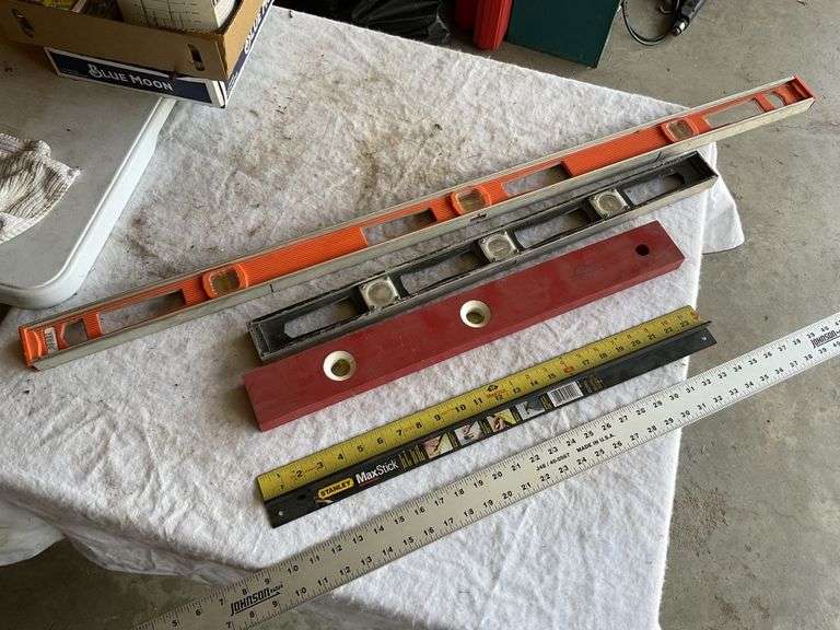 Stanley stick and levels - Legacy Auction Company