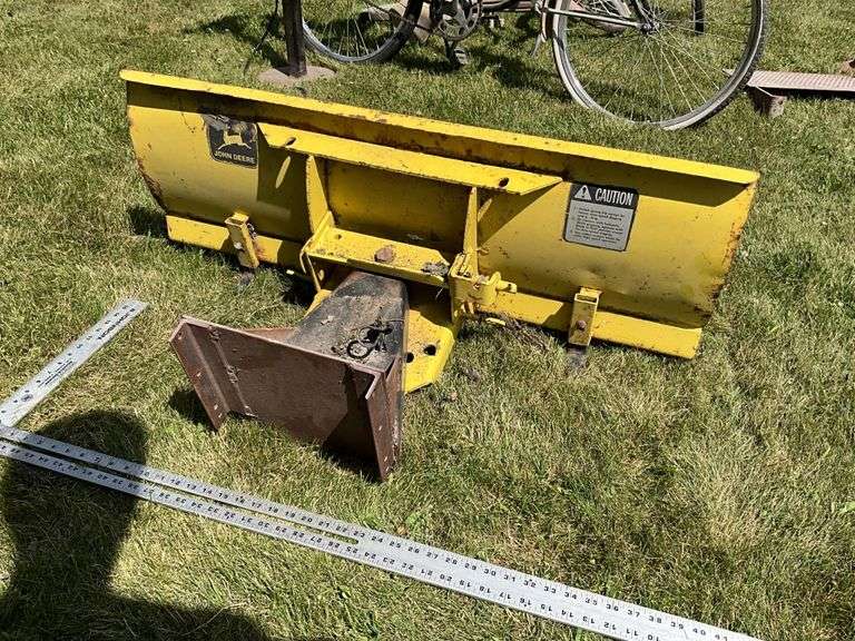 Jd 32” blade - Legacy Auction Company