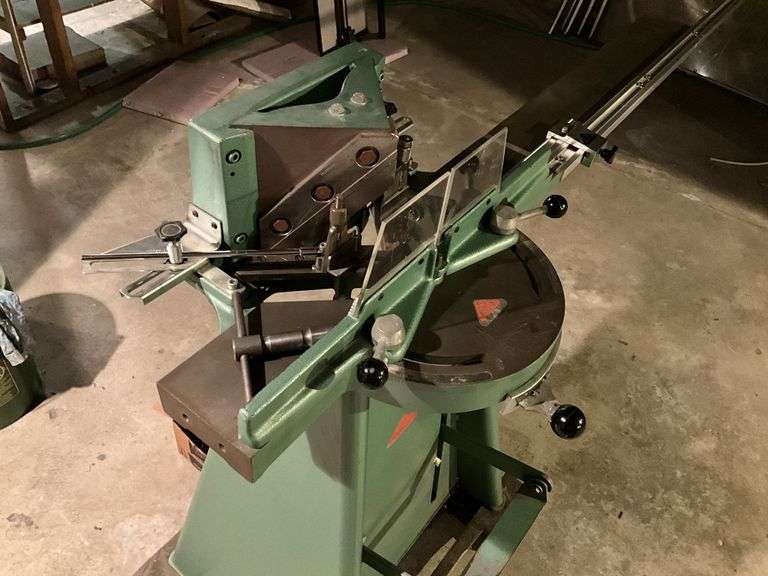 Morso miter wood chopper, 6 sets of extra blades, in basement, bring ...