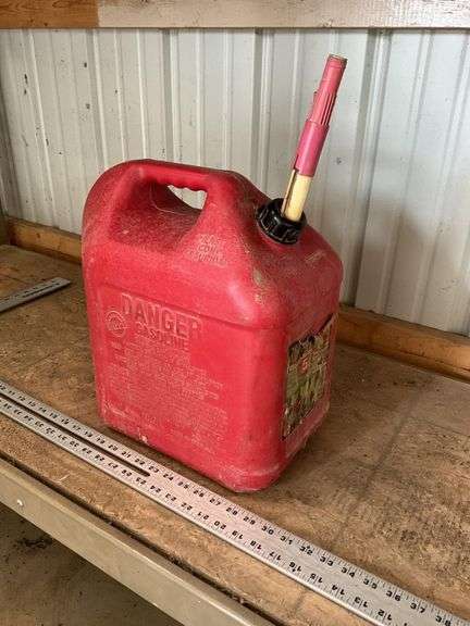5 gallon gas jug - Legacy Auction Company