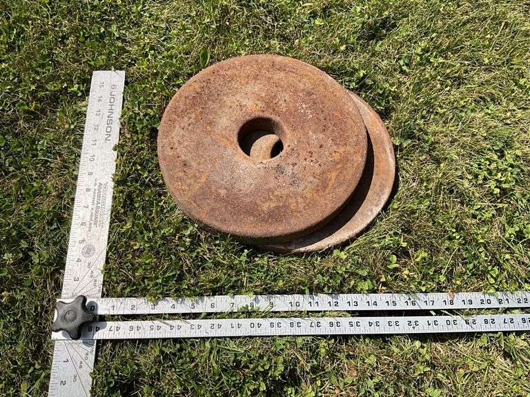 Badger silo unloader weights - Legacy Auction Company