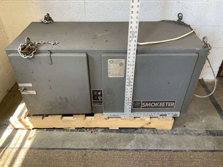 Smokeeter air filter - Legacy Auction Company