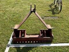 3-point weight bracket - Legacy Auction Company