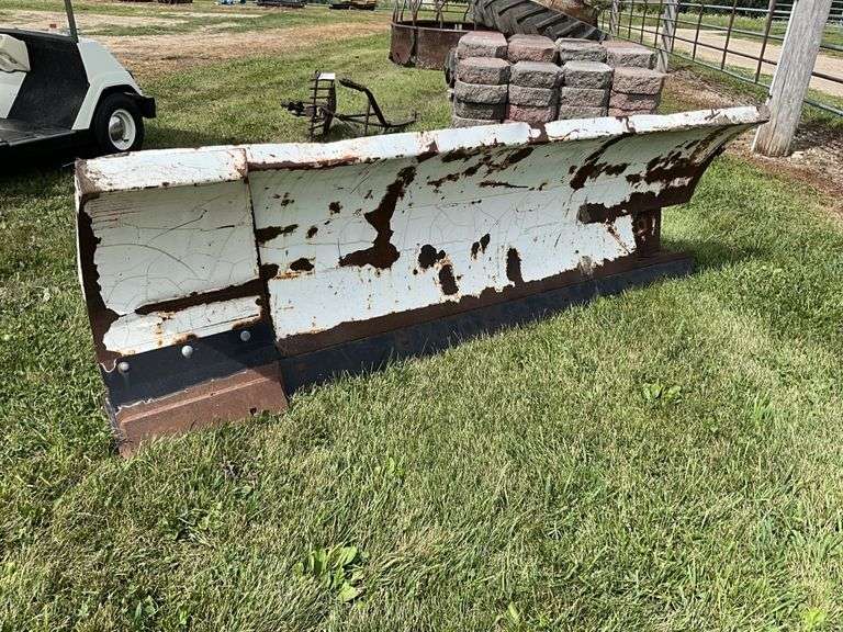 Blizzard snow plow, 8ft - Legacy Auction Company