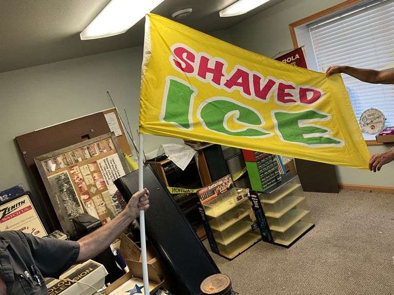 Shaved Ice flag - Legacy Auction Company