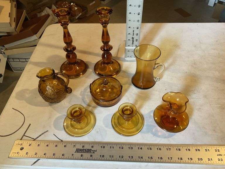Assorted Amber glassware - Legacy Auction Company