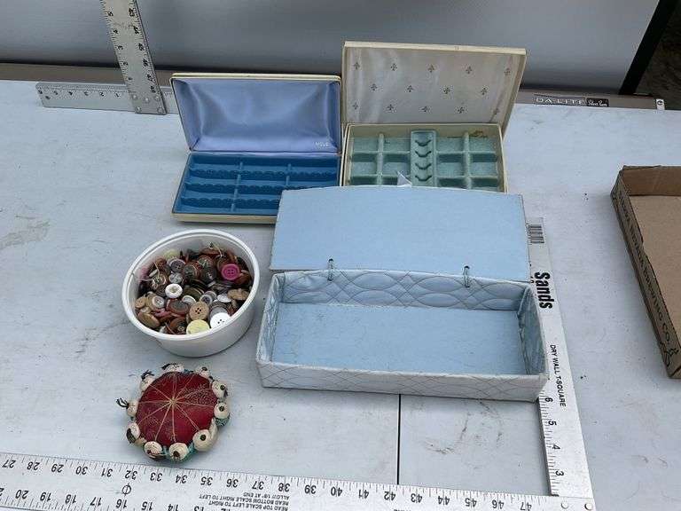Pin cushion, buttons and 3 jewelry boxes - Legacy Auction Company