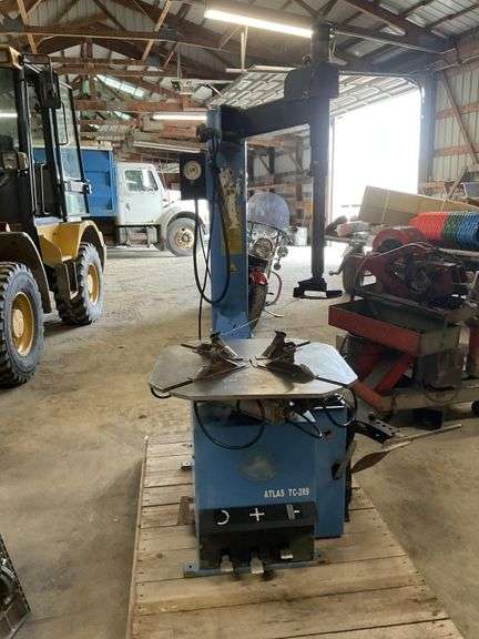 Atlas TC-289 tire machine - Legacy Auction Company