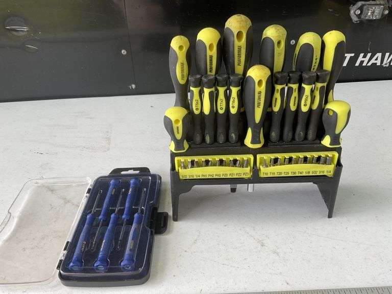 Assorted screwdrivers and bit sets - Legacy Auction Company