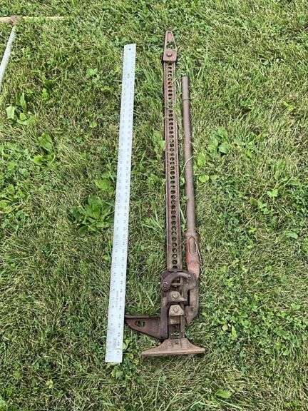 Handy man jack - Legacy Auction Company