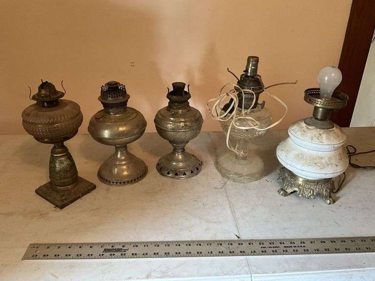 Lamp bases - Legacy Auction Company