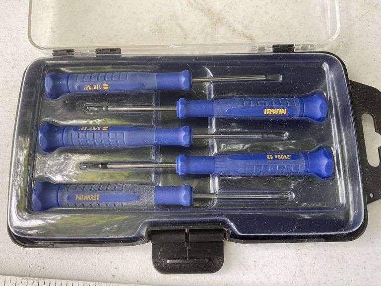 Assorted screwdrivers and bit sets - Legacy Auction Company
