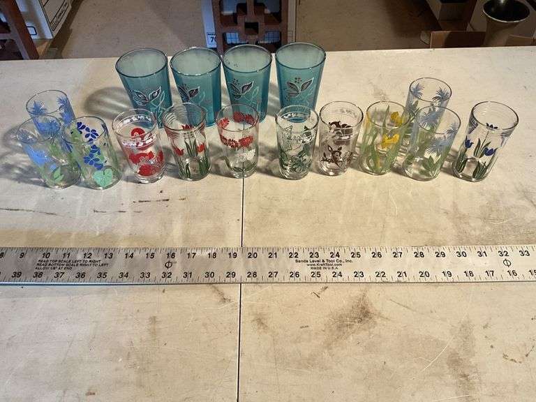 Assorted glasses - Legacy Auction Company