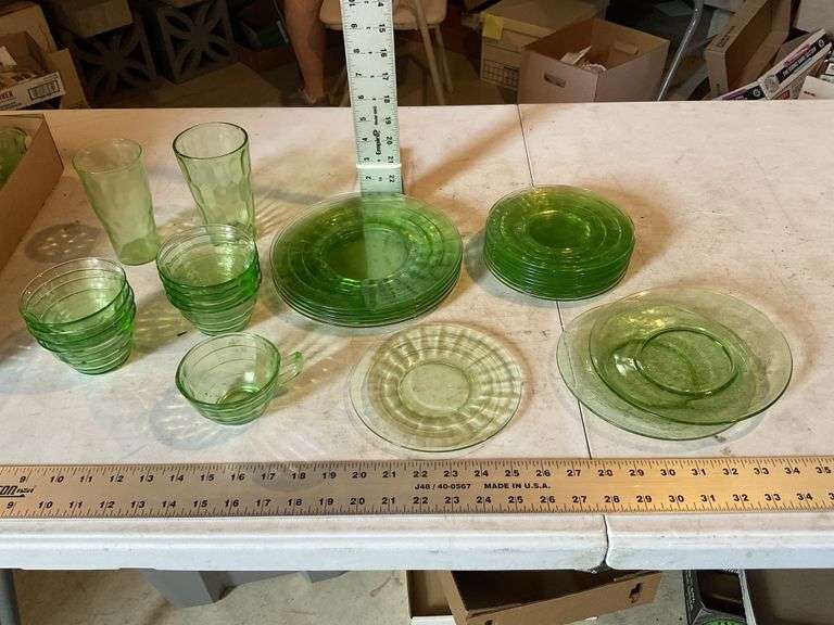 Green depression dishes - Legacy Auction Company