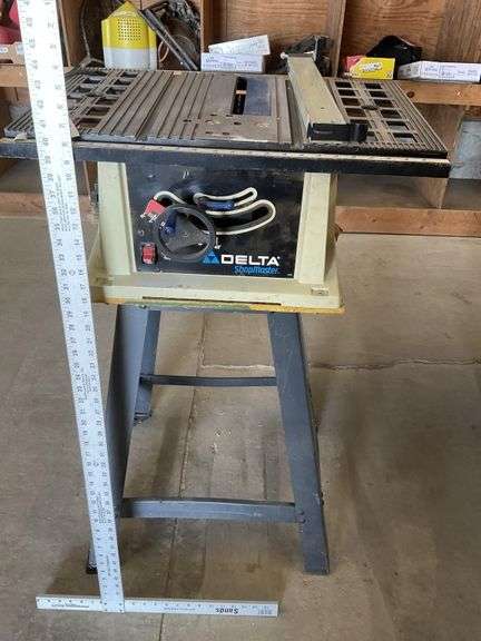 Delta shop master table saw with stand - Legacy Auction Company