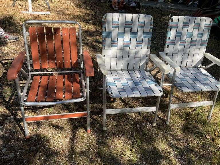 3 lawn chairs - Legacy Auction Company