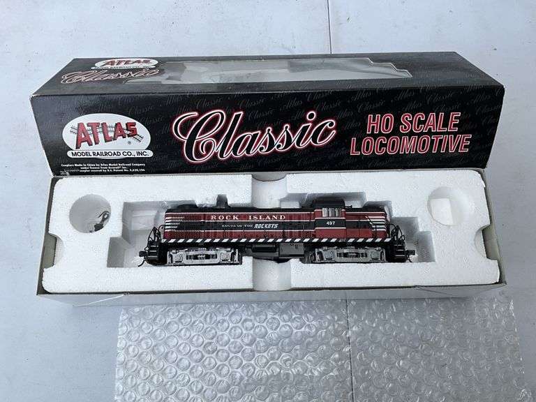 Atlas model railroad company HO scale locomotive - Legacy Auction Company