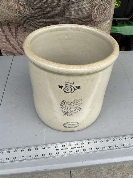 Western Stoneware 5 gallon crock, light crows - Legacy Auction Company
