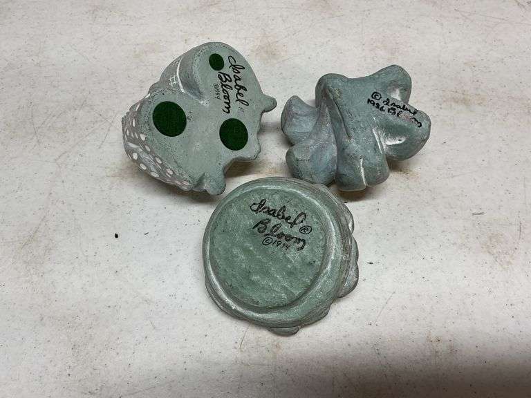 Isabel Bloom figures - Legacy Auction Company