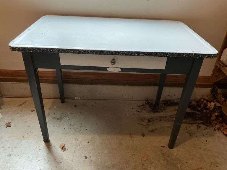 Enamel top table 40“ x 25“ x 30“ - Legacy Auction Company