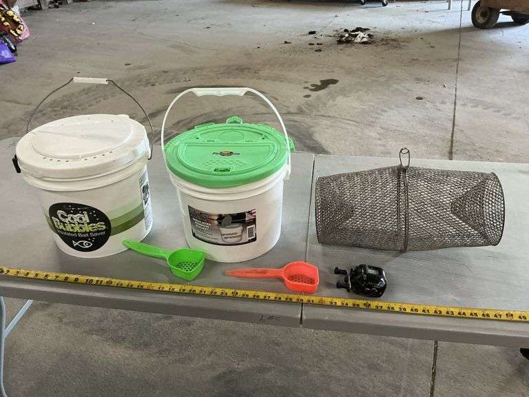 Minnow buckets and minnow trap etc. - Legacy Auction Company