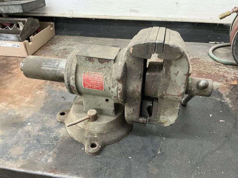 4-1/2" diamond brand bench vise - Legacy Auction Company