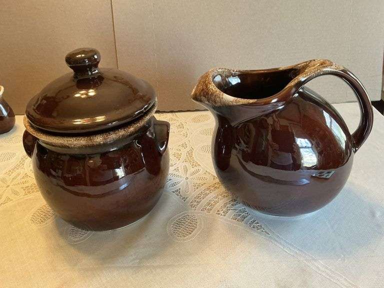 Hull vintage bean pot & pitcher - Legacy Auction Company
