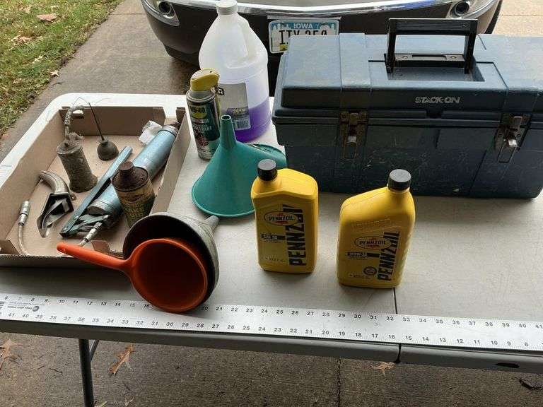 Toolbox, funnels, oil cans, etc - Legacy Auction Company