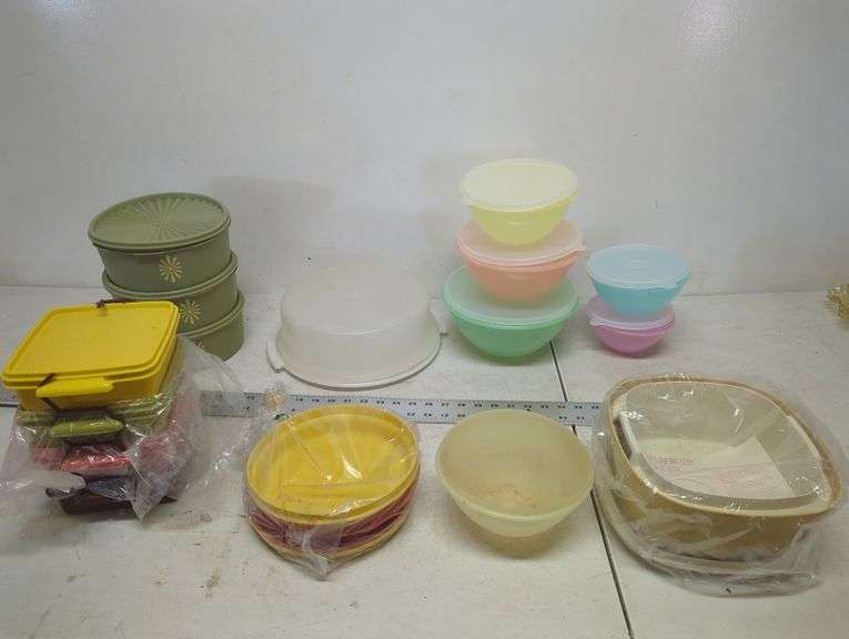 Tupperware containers - Legacy Auction Company