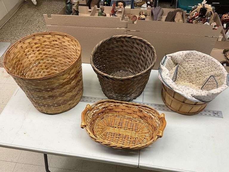 Assorted baskets - Legacy Auction Company