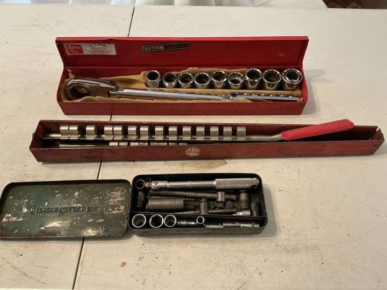 Snap on ratchet/sockets, MAC tools socket holder, - Legacy Auction Company